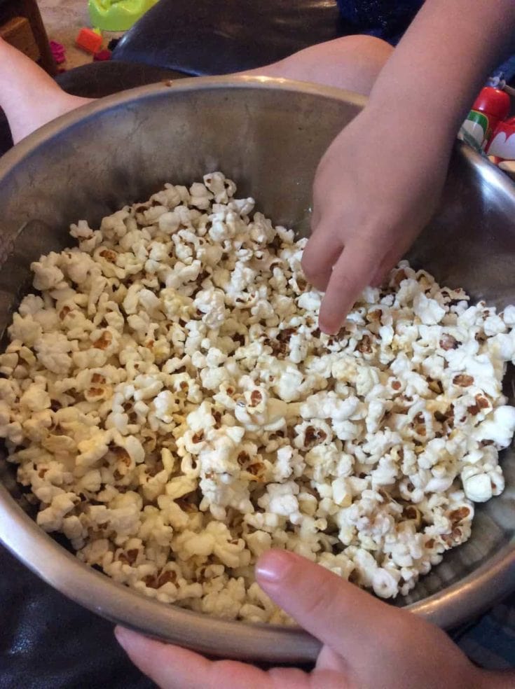How to Make Popcorn for Kids - Aileen Cooks